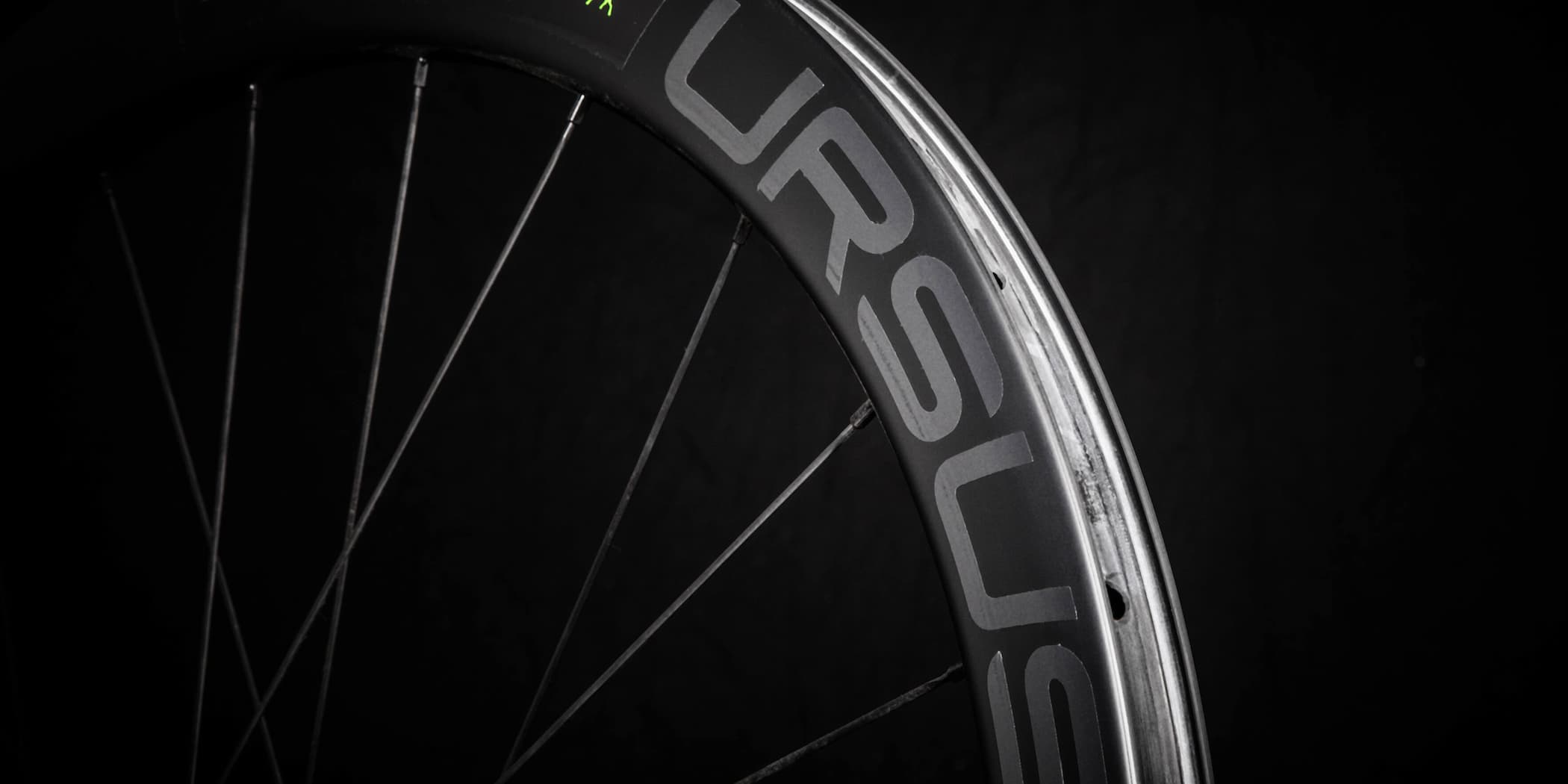 What is a racing bike wheel made of? – Ursus
